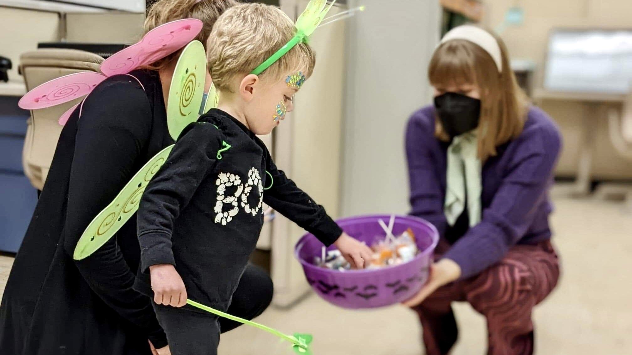 Spirit Halloween Ottawa Locations at Norma Friedland blog